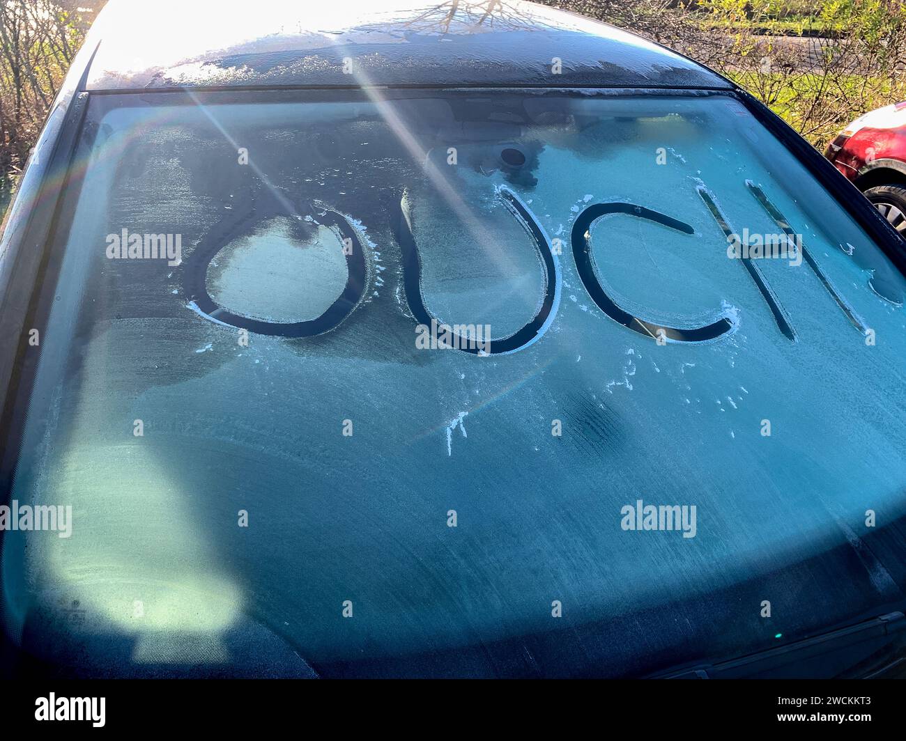 Smashed up car hi-res stock photography and images - Alamy