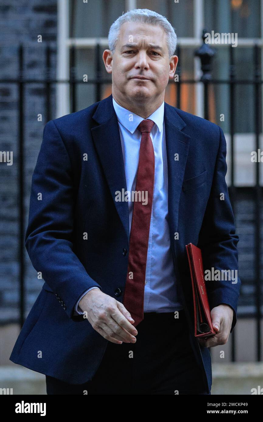 London, UK. 16th Jan, 2024. Steve Barclay, MP, Secretary of State for ...
