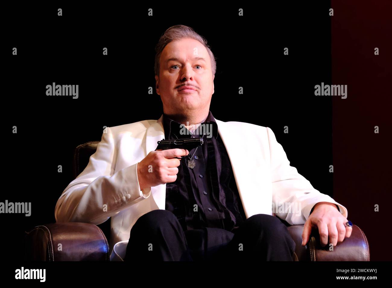 Stephan Grossmann in der schwarzen Komödie 1h22 vor dem Ende, Fotoprobe ...