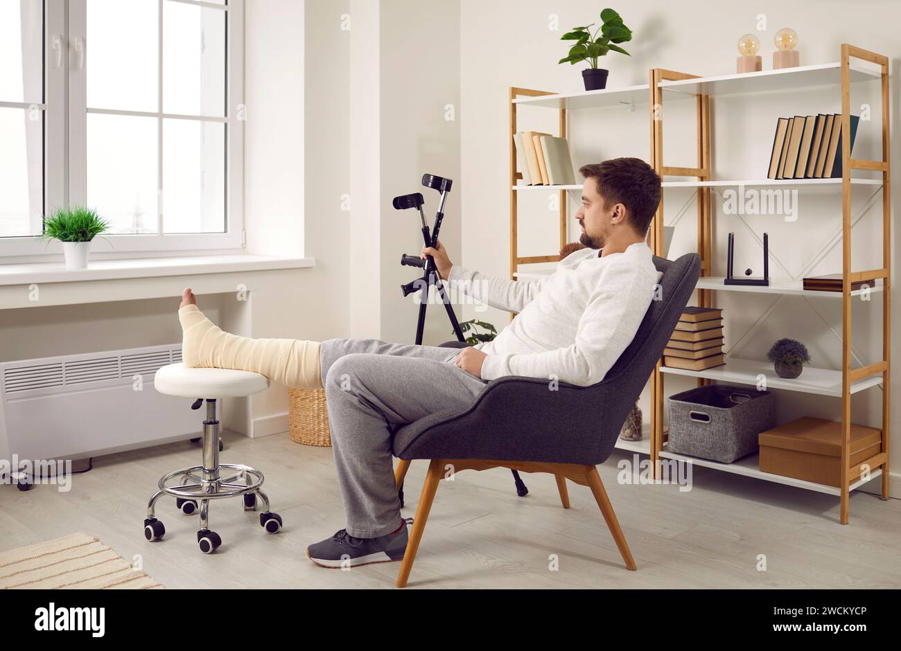 Lower leg fracture hi-res stock photography and images - Alamy