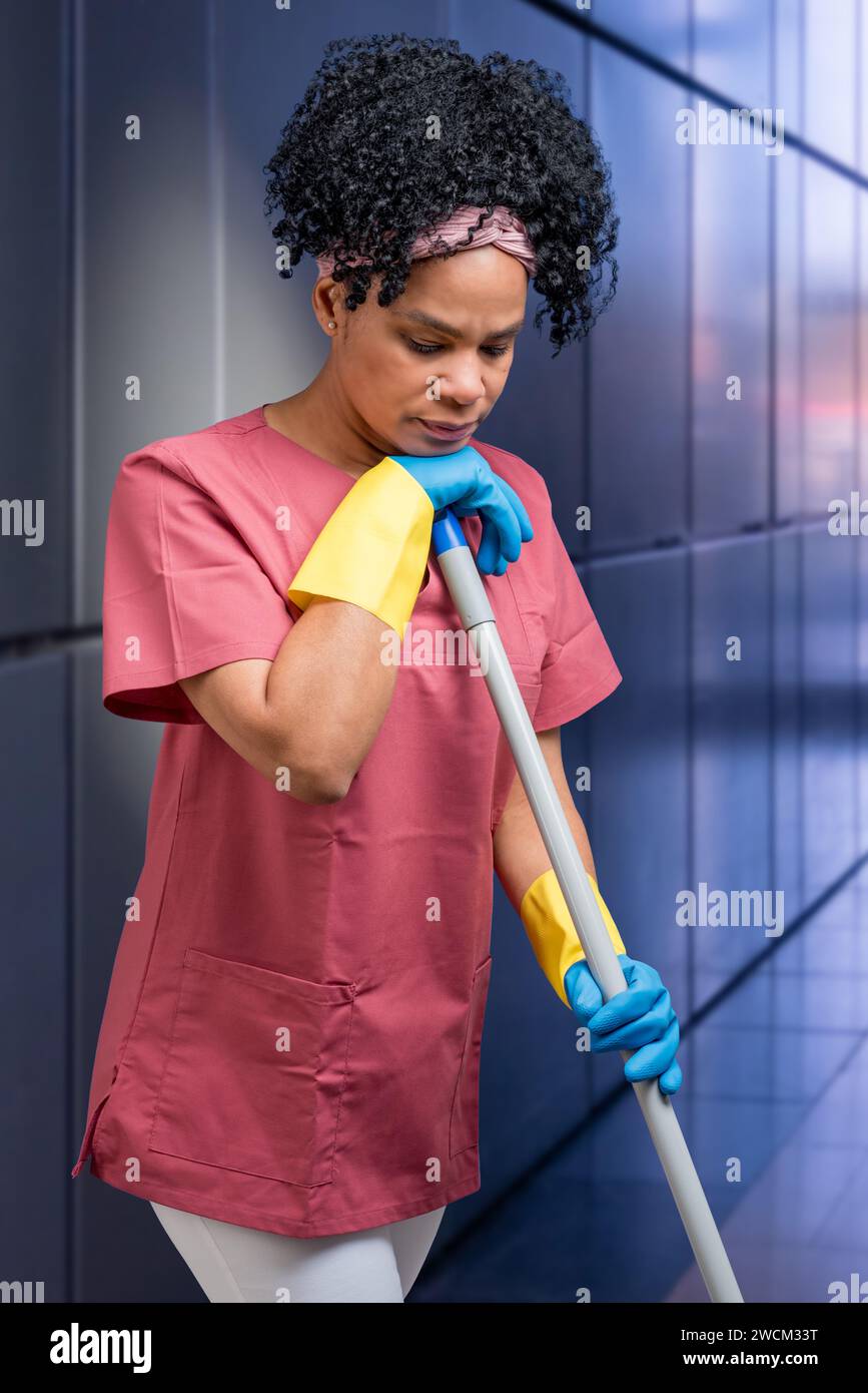 Night shift cleaner hi-res stock photography and images - Alamy