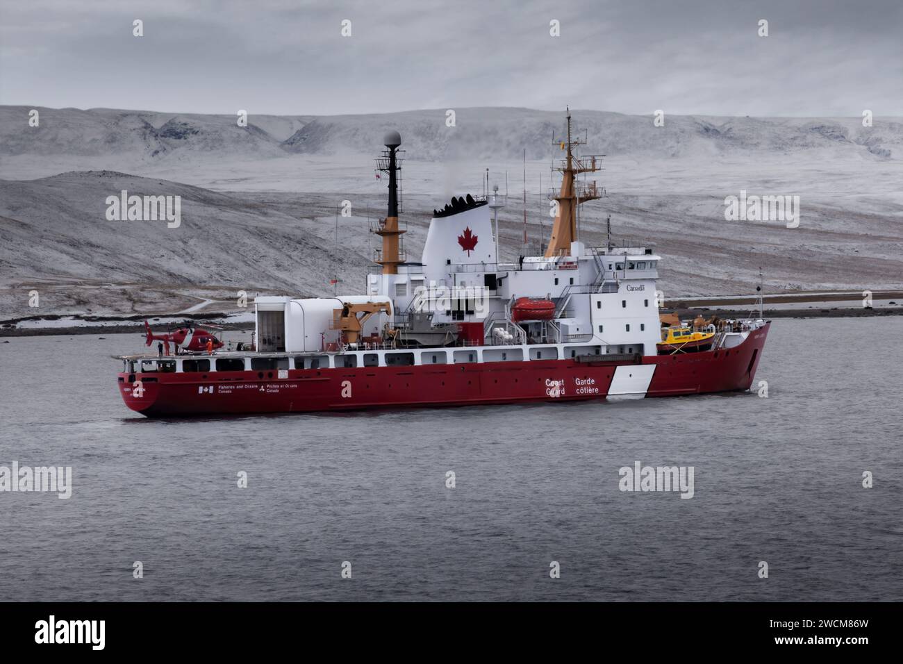 Canada coast guard icebreaker hi-res stock photography and images - Alamy