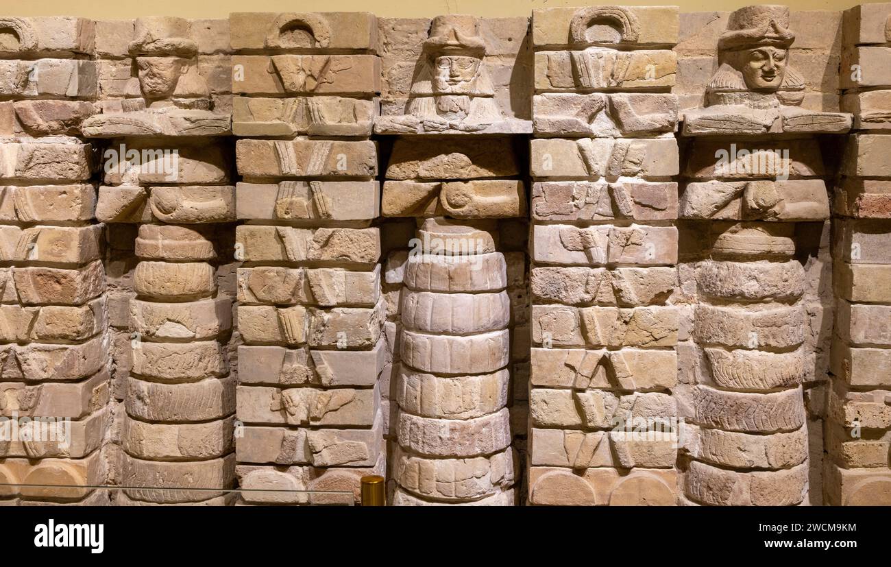 Relief on the front of the Inanna temple of Karaindash from Uruk. Mid ...