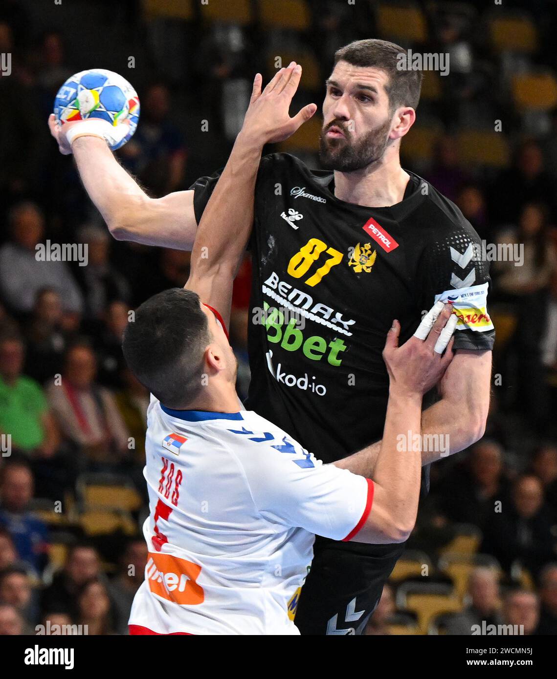 Munich, Germany. 16th Jan, 2024. Handball: European Championship ...