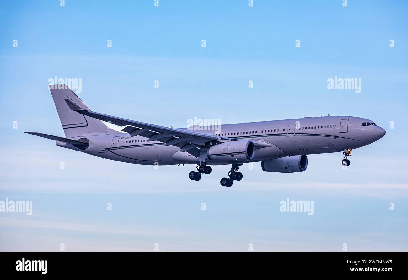 Alpha Star Aviation Ein Airbus A330-243 Prestige von Alpha Star ...