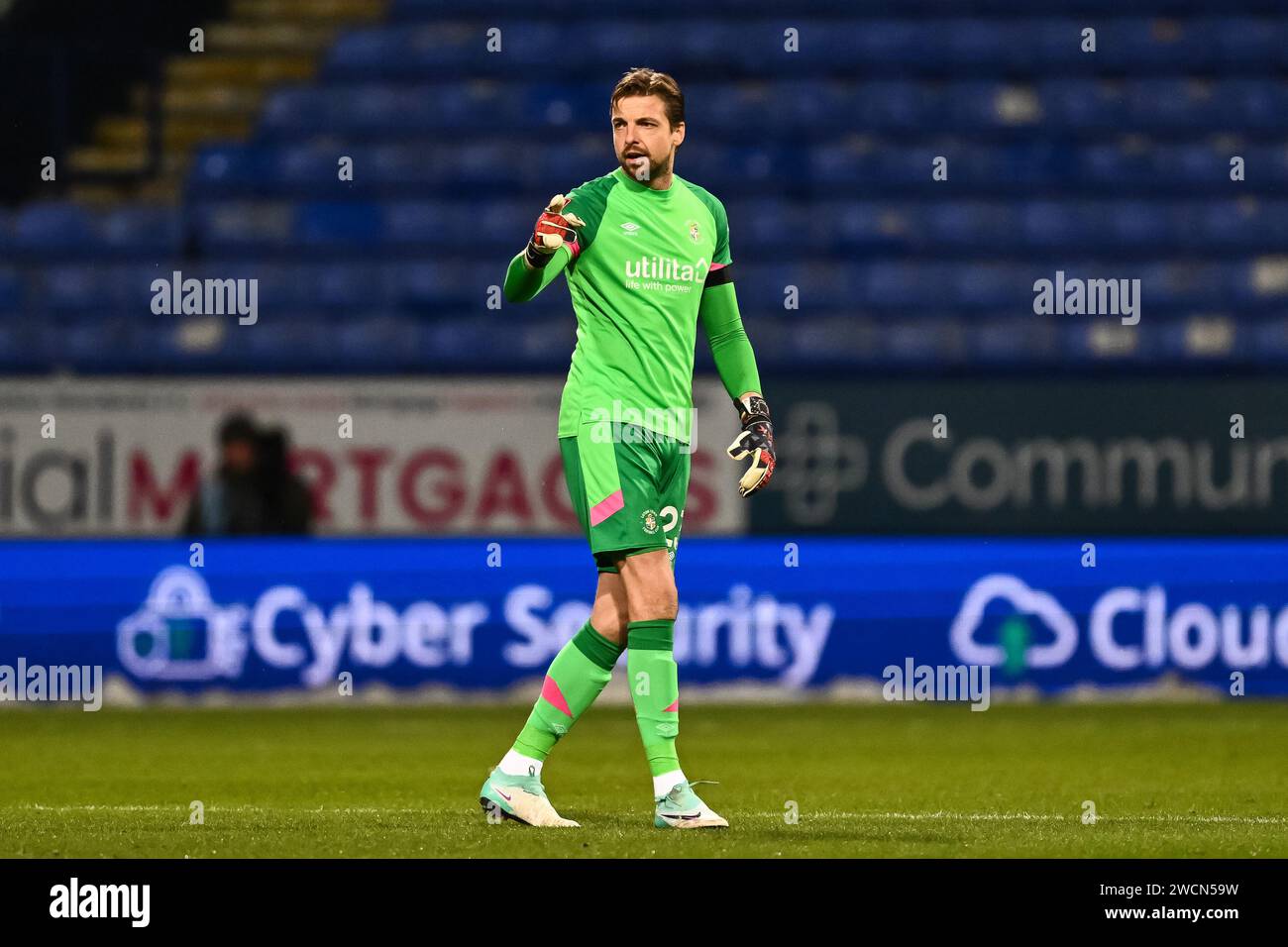 Tim Krul of Luton Town during the Emirates FA Cup Third Round Replay ...
