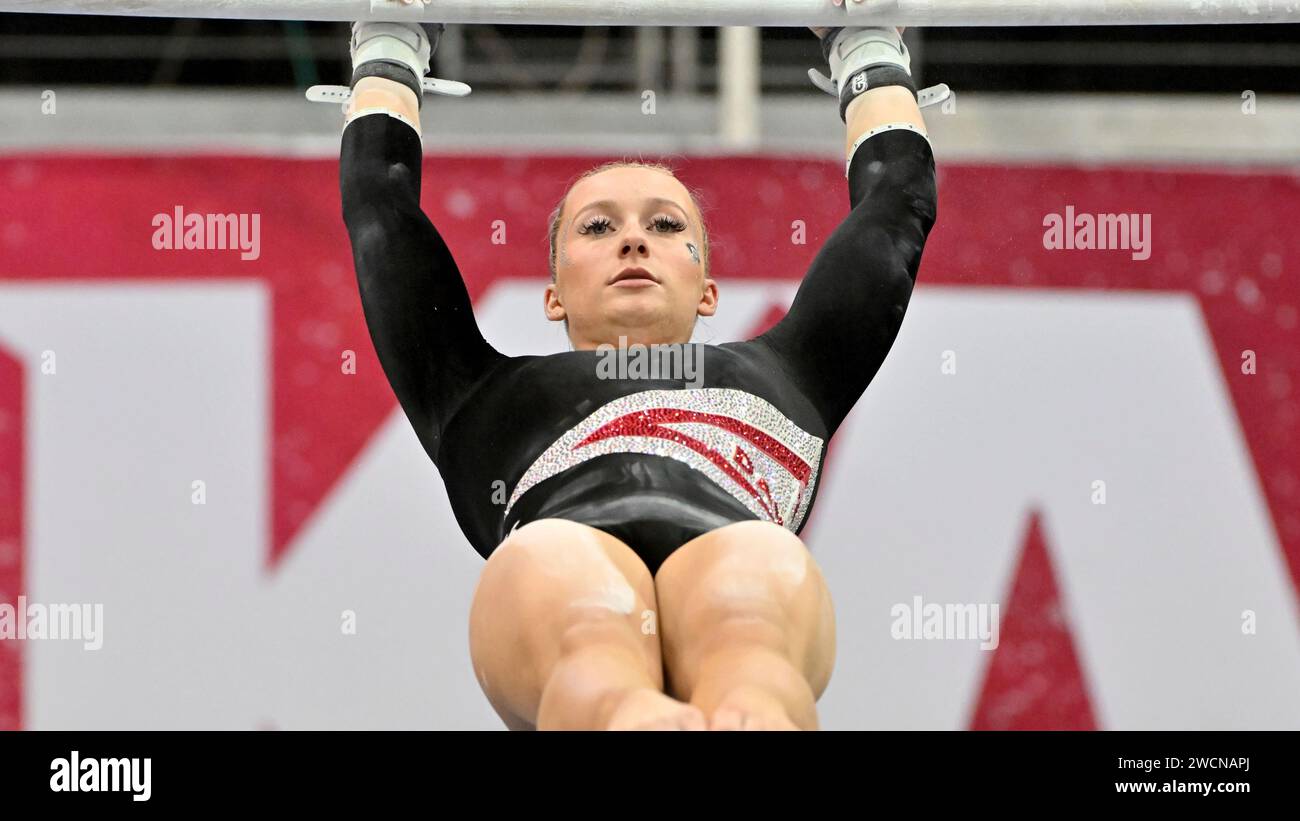 Georgia gymnast Katie Finnegan competes on the bars during an NCAA ...