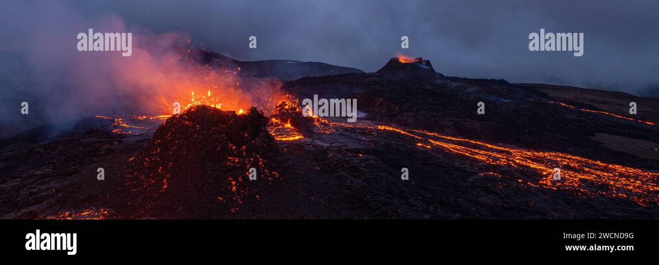 Panoramic view of volcanic eruption at Fagradallsfjall, Geldingadalur ...