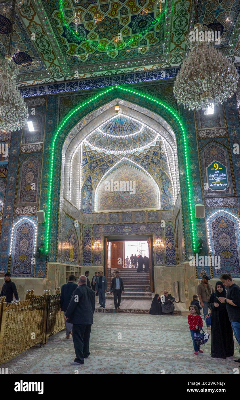 pilgrims at the Imam Husayn Shrine , Karbala, Iraq Stock Photo - Alamy