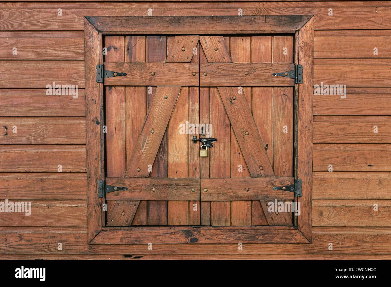 Wooden closed windows texture background Stock Photo - Alamy