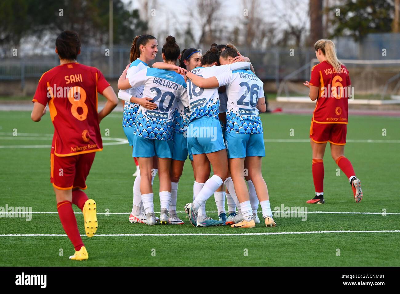 Gina Chmielinski of Napoli femminile celebrates with teammates after ...
