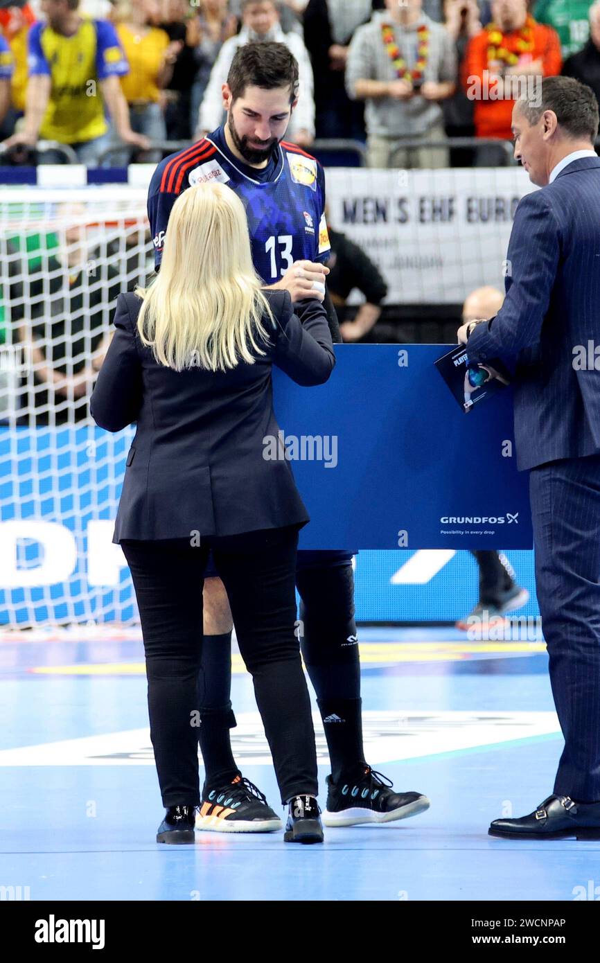 Berlin, Deutschland. 16th Jan, 2024. 16.01.2024, Mercedes-Benz-Arena ...