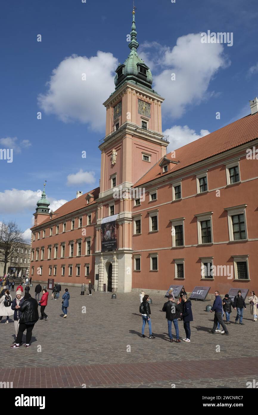 Royal castle warsaw hi-res stock photography and images - Alamy