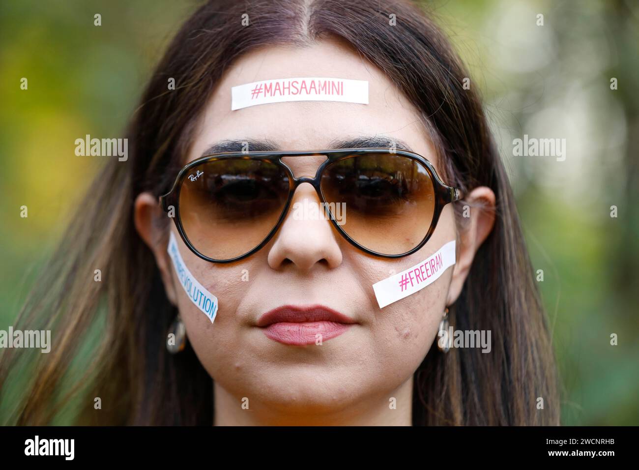Iranian woman scholar hi-res stock photography and images - Alamy