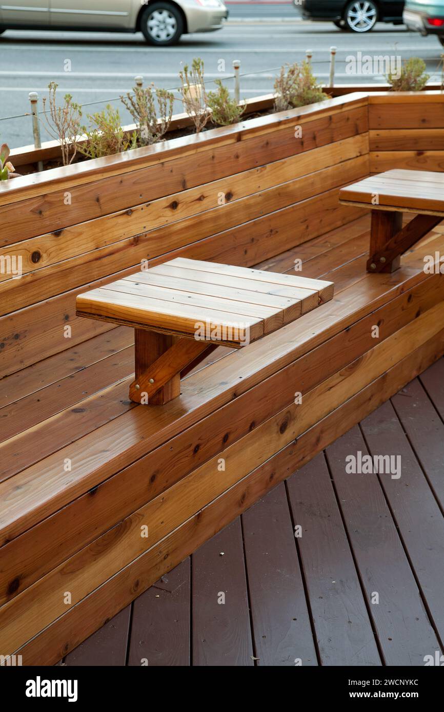 Parklet el sereno hi-res stock photography and images - Alamy