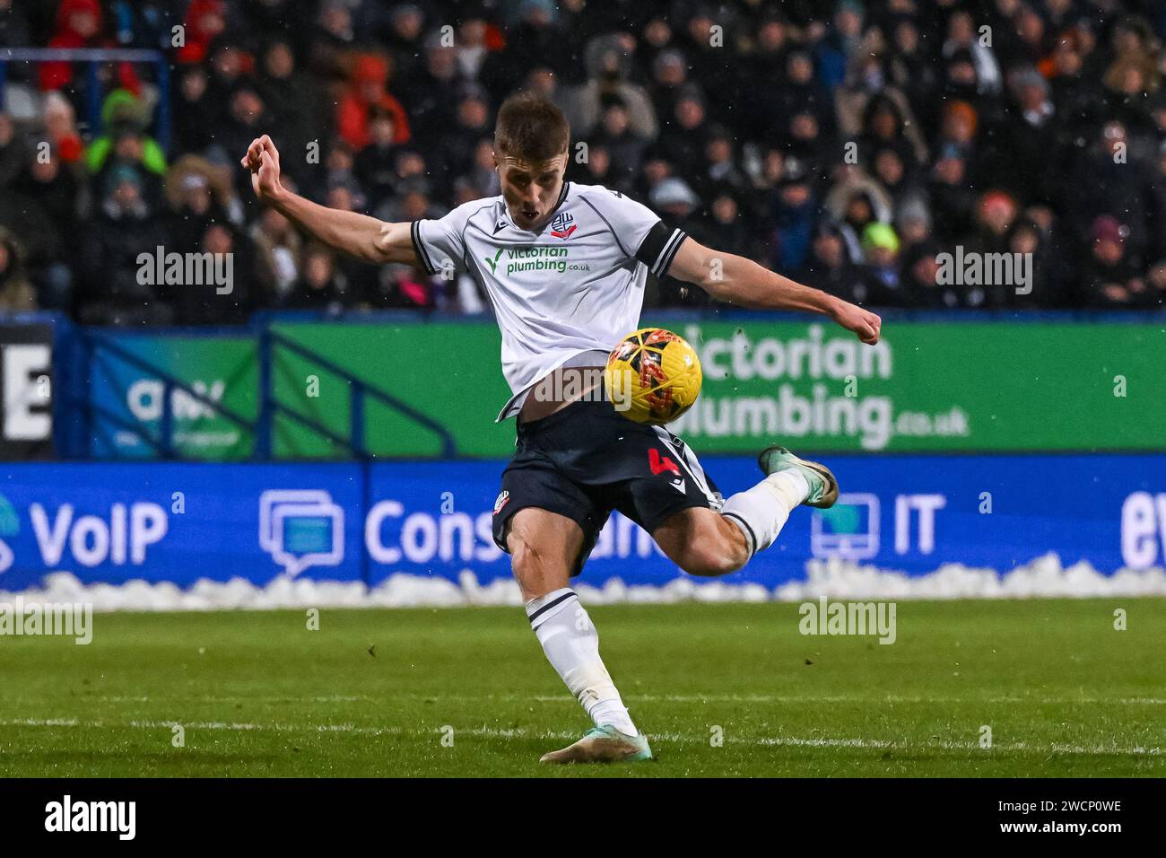 George Thomason of Bolton Wanderers shoots on goal during the Emirates ...