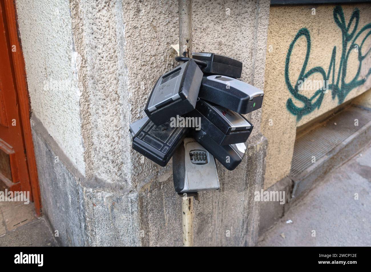 Overtourism hi-res stock photography and images - Alamy