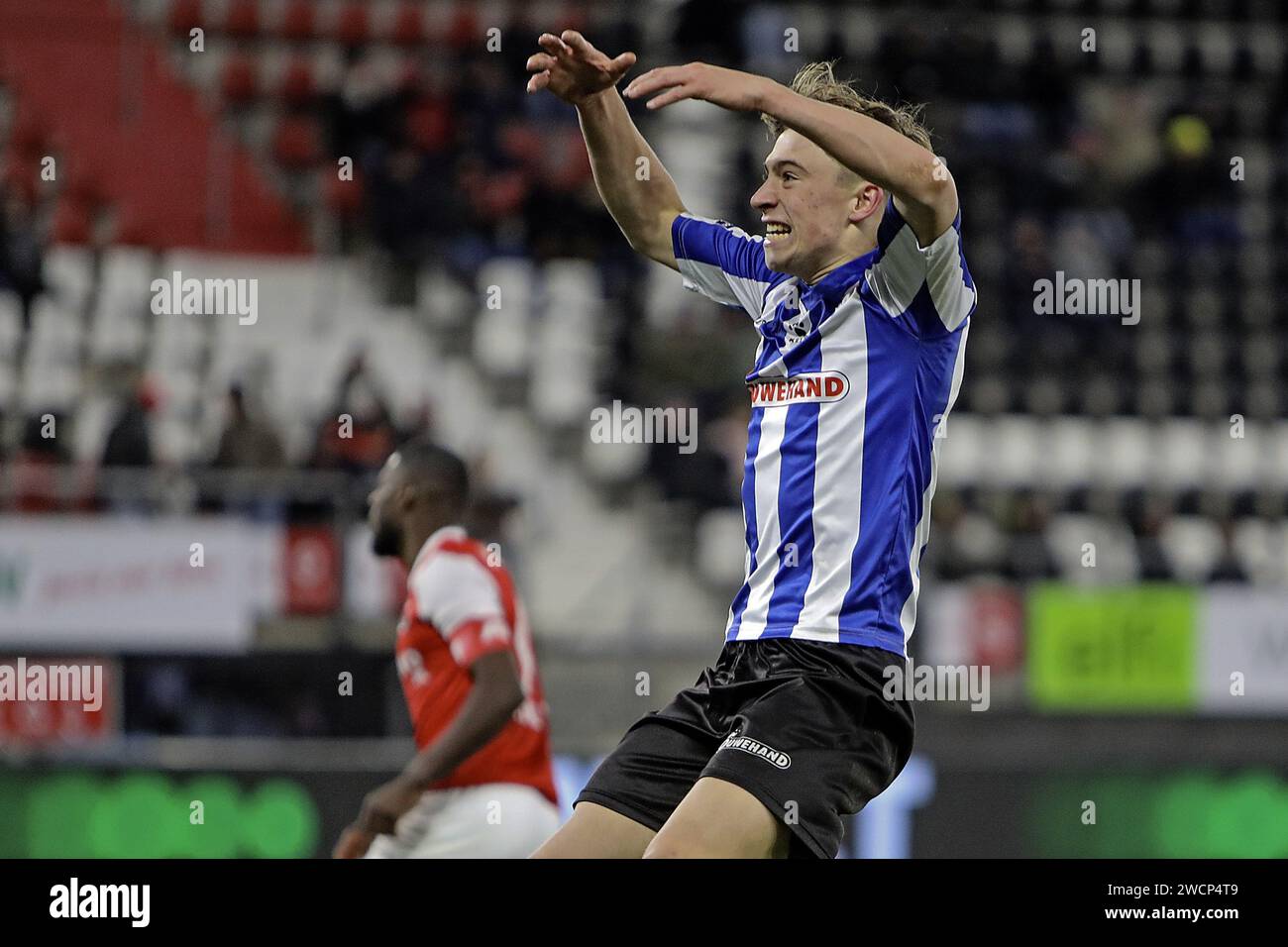 Alkmaar, Netherlands. 16th Jan, 2024. ALKMAAR - 16-01-2024, AFAS ...
