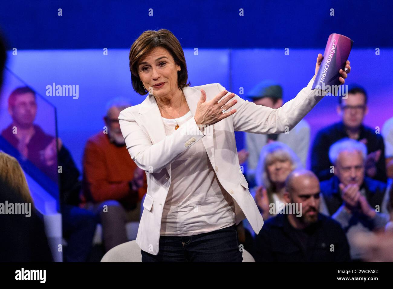 Sandra Maischberger, Moderatorin, maischberger, Polittalk, TV, Format ...