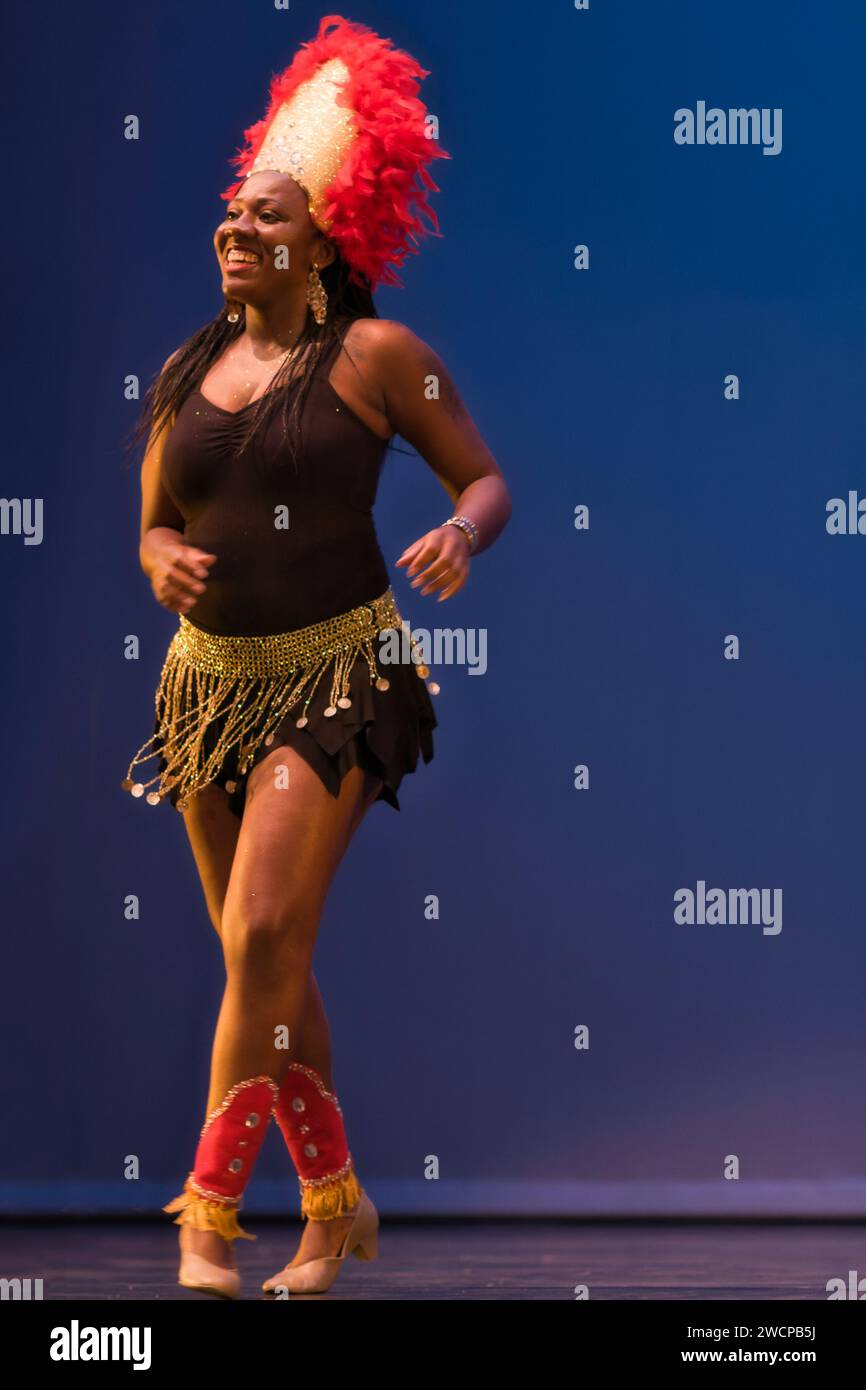 Dance festival at the Art District of Dallas Stock Photo - Alamy