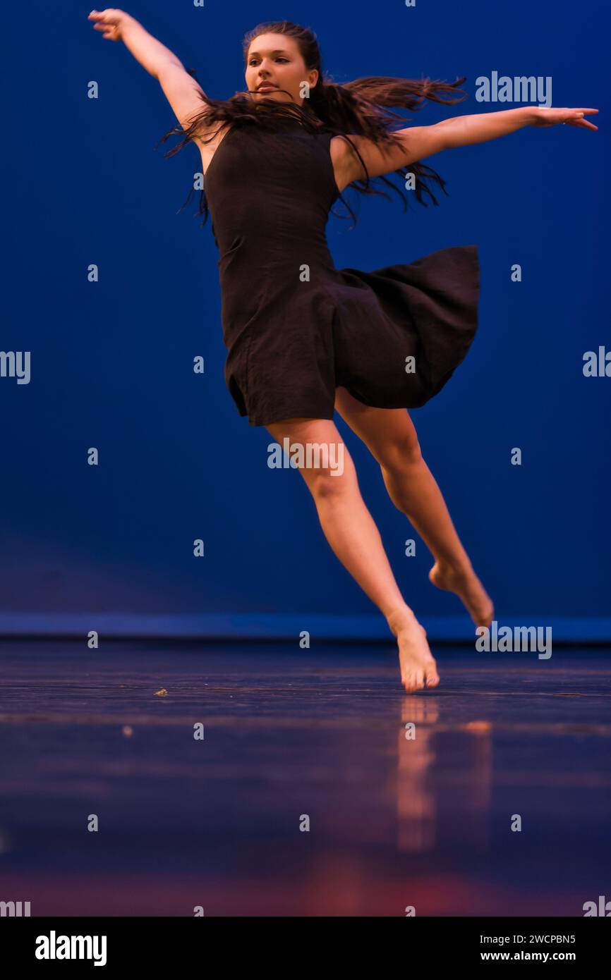 Dallasartsdistrict hi-res stock photography and images - Alamy