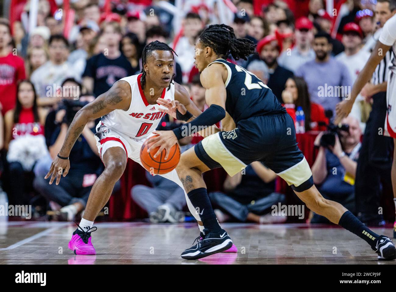Raleigh, NC, USA. 16th Jan, 2024. NC State Wolfpack guard DJ Horne (0 ...