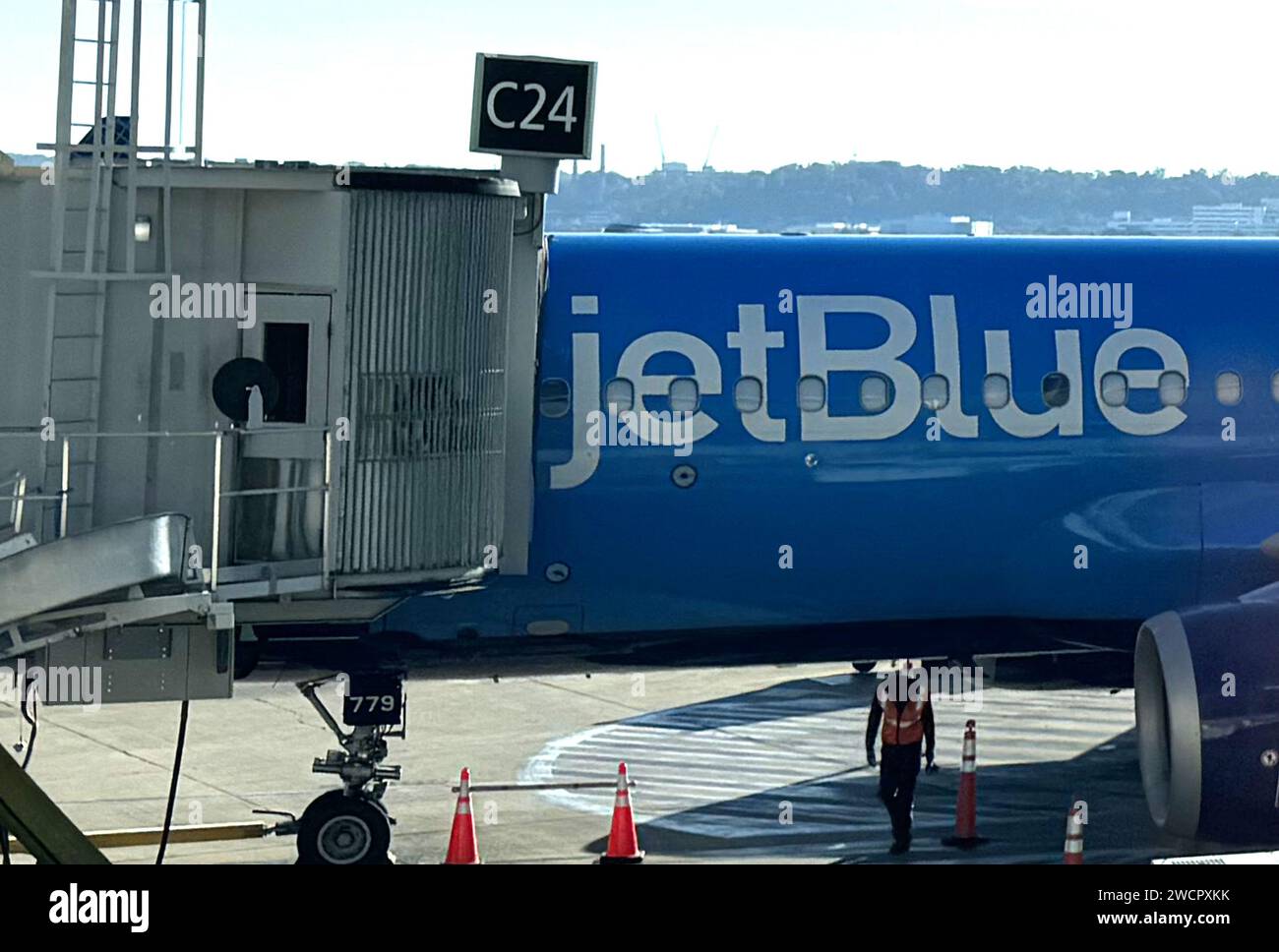 Airline judge hi-res stock photography and images - Alamy