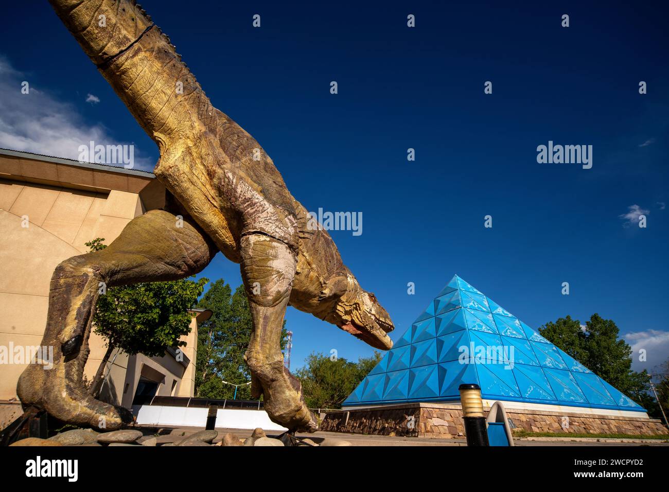 Dinossaur replica and pyramid on the Malargue Planetarium, Malargue ...
