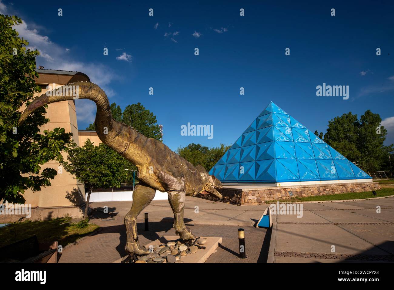 Dinossaur replica and pyramid on the Malargue Planetarium, Malargue ...