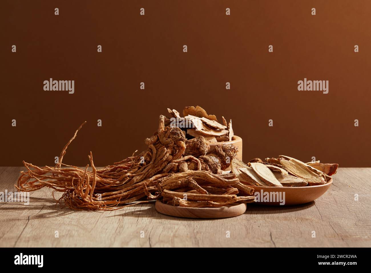 Atractylodes macrocephala hi-res stock photography and images - Alamy