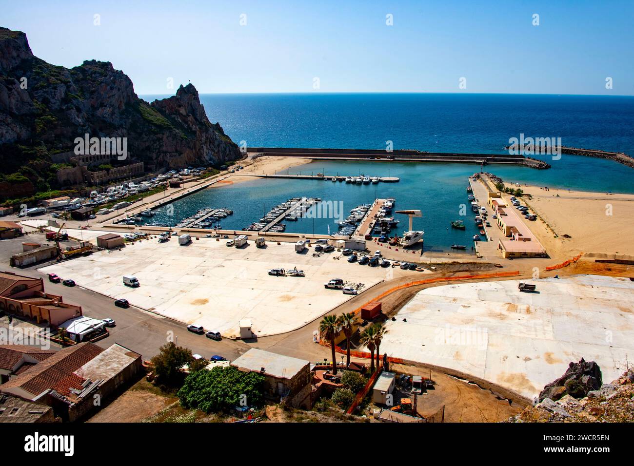 Villaggio minerario hi-res stock photography and images - Alamy