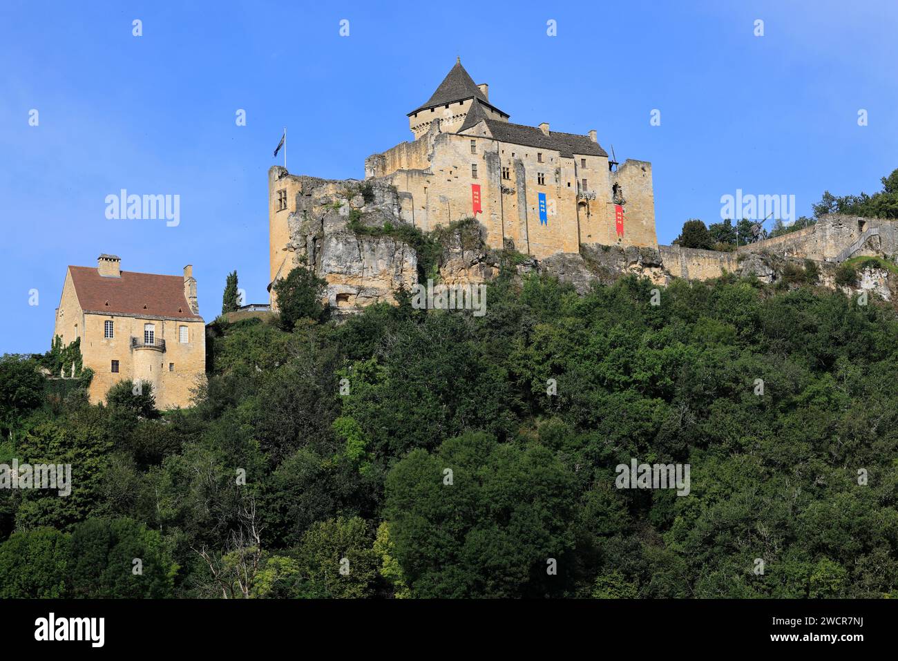 The Château de Castelnaud medieval fortress (13th-14th centuries) in ...
