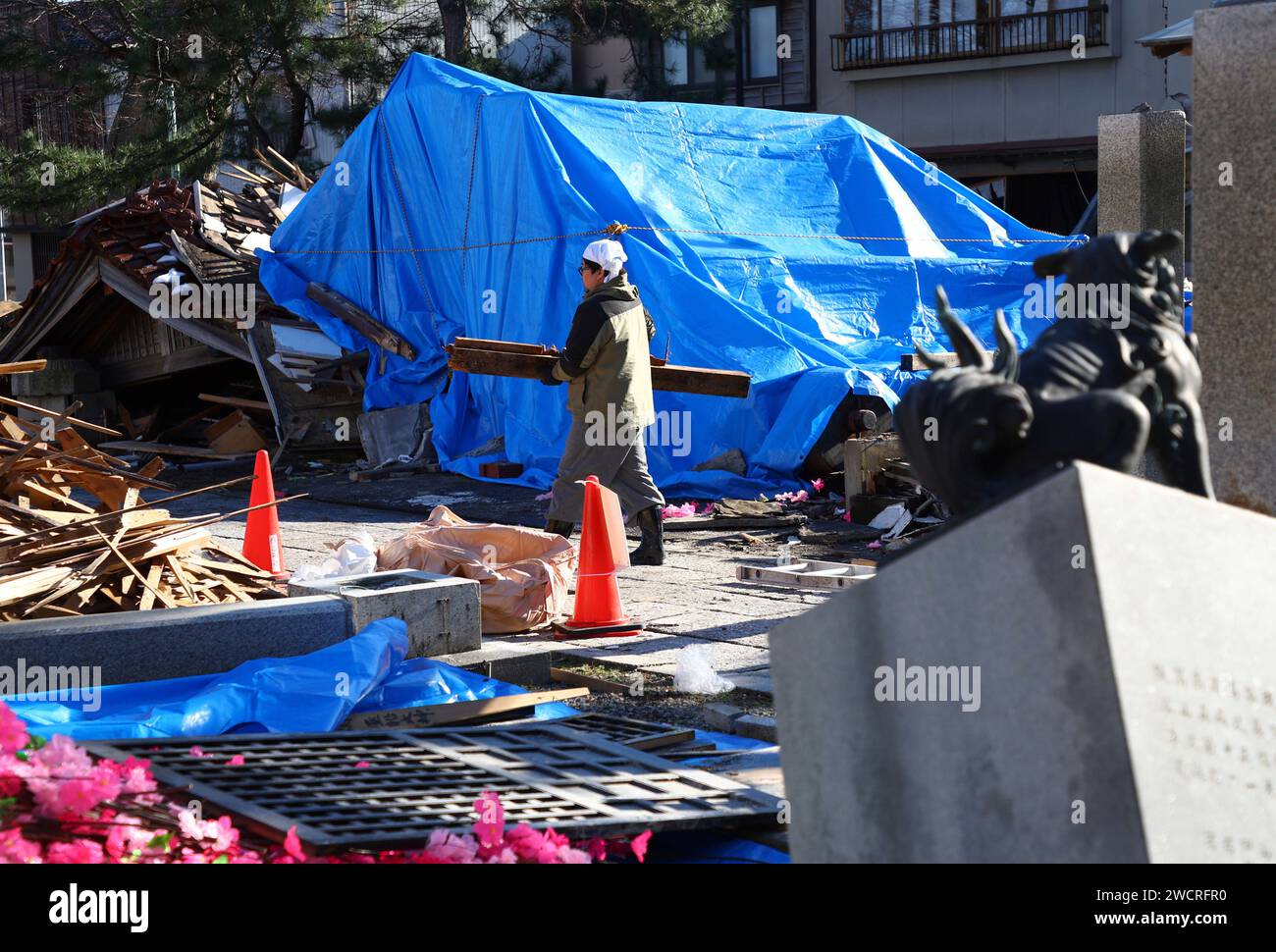 A photo shows a shrine damaged by a massive earthquake in Wajima City ...