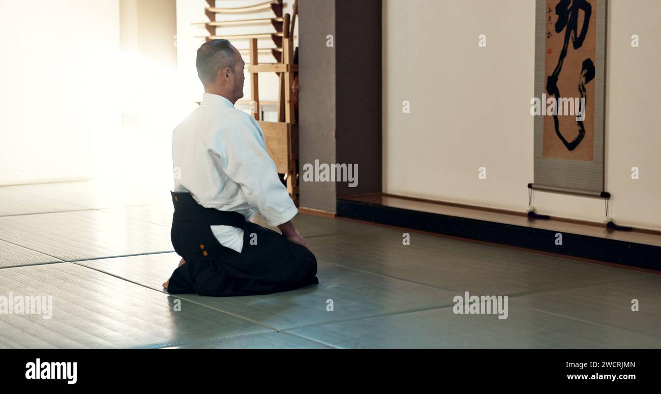 Bow to sensei hi-res stock photography and images - Alamy
