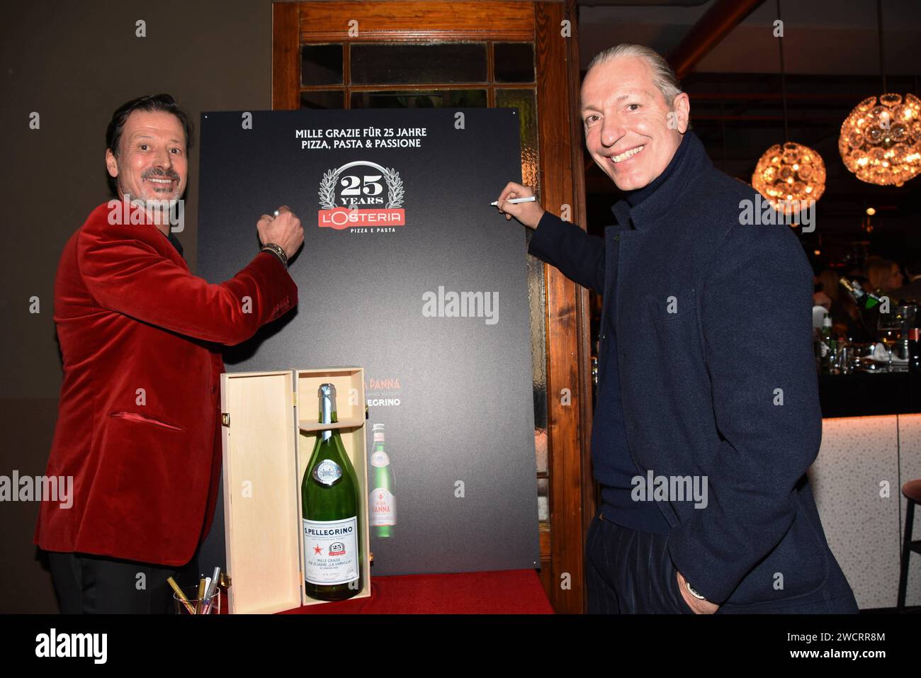 Klaus Rader und Friedemann Findeis L. Osteria Mitbegruender Muenchen 16 ...