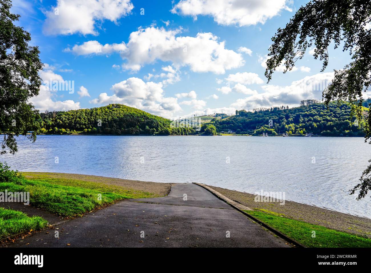 Bigge lake hi-res stock photography and images - Alamy