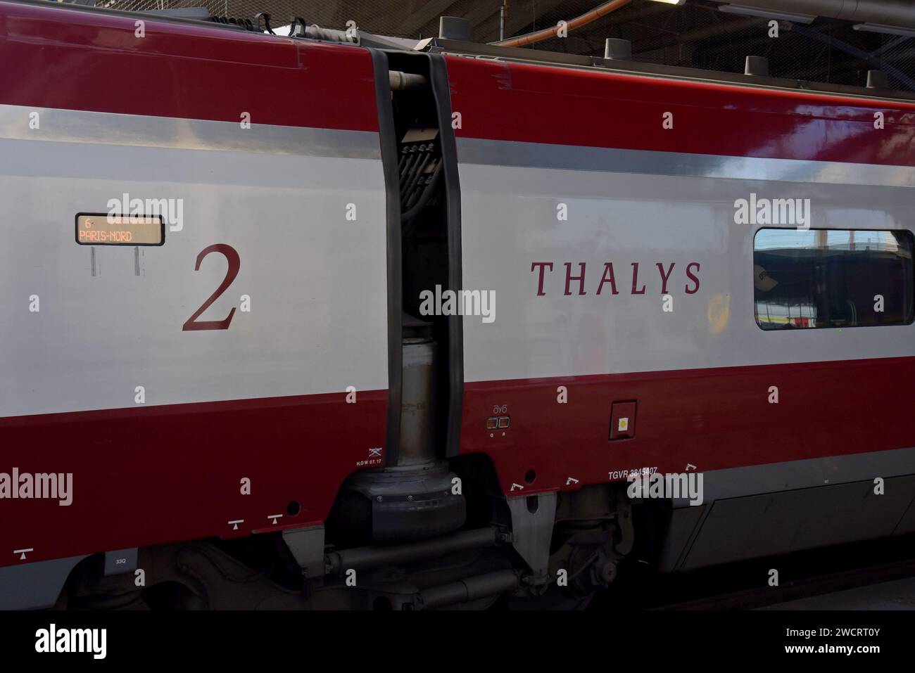 Thalys high speed train brussels paris hi-res stock photography and ...