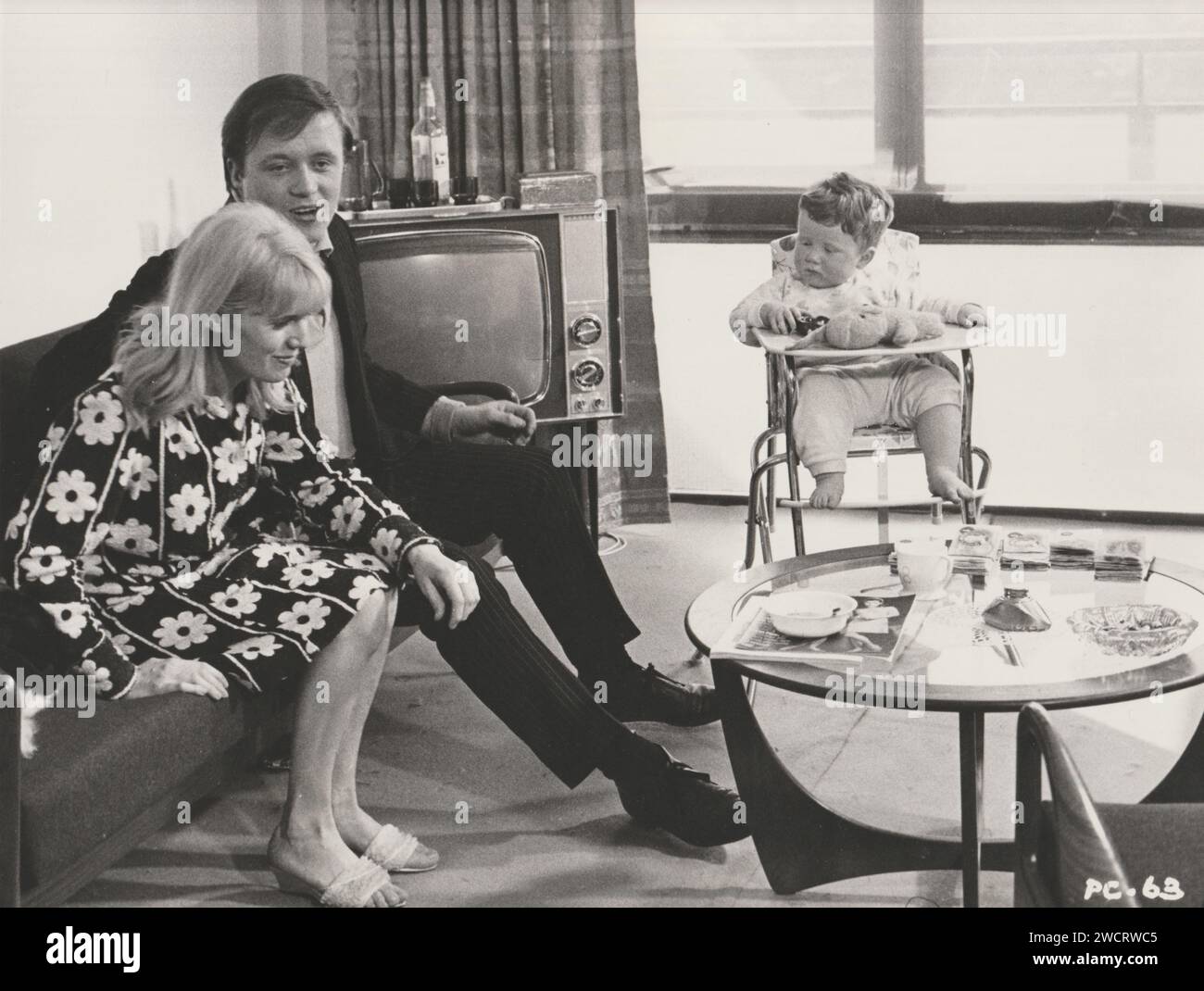 Poor Cow (Warner-Pathe, 1968). Starring Terence Stamp, Carol White ...