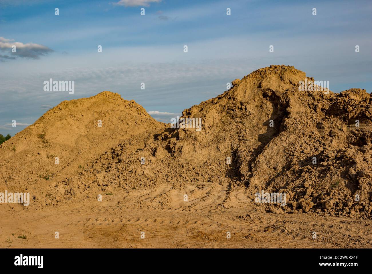 Overburden hi-res stock photography and images - Alamy