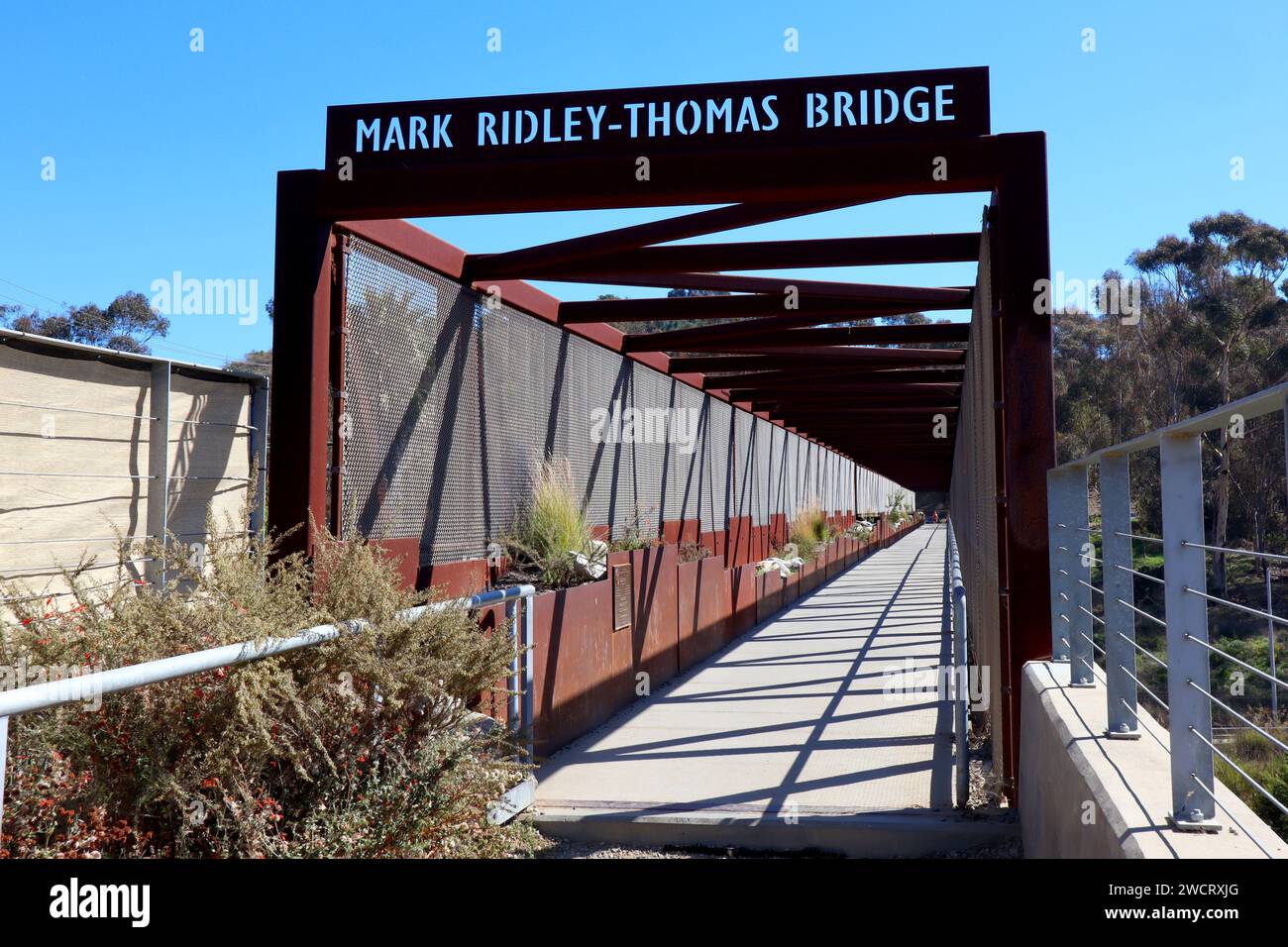 Los Angeles, California: Mark Ridley-Thomas Bridge in Baldwin Hills ...