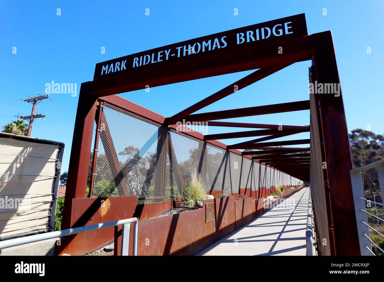 Los Angeles, California: Mark Ridley-Thomas Bridge in Baldwin Hills ...
