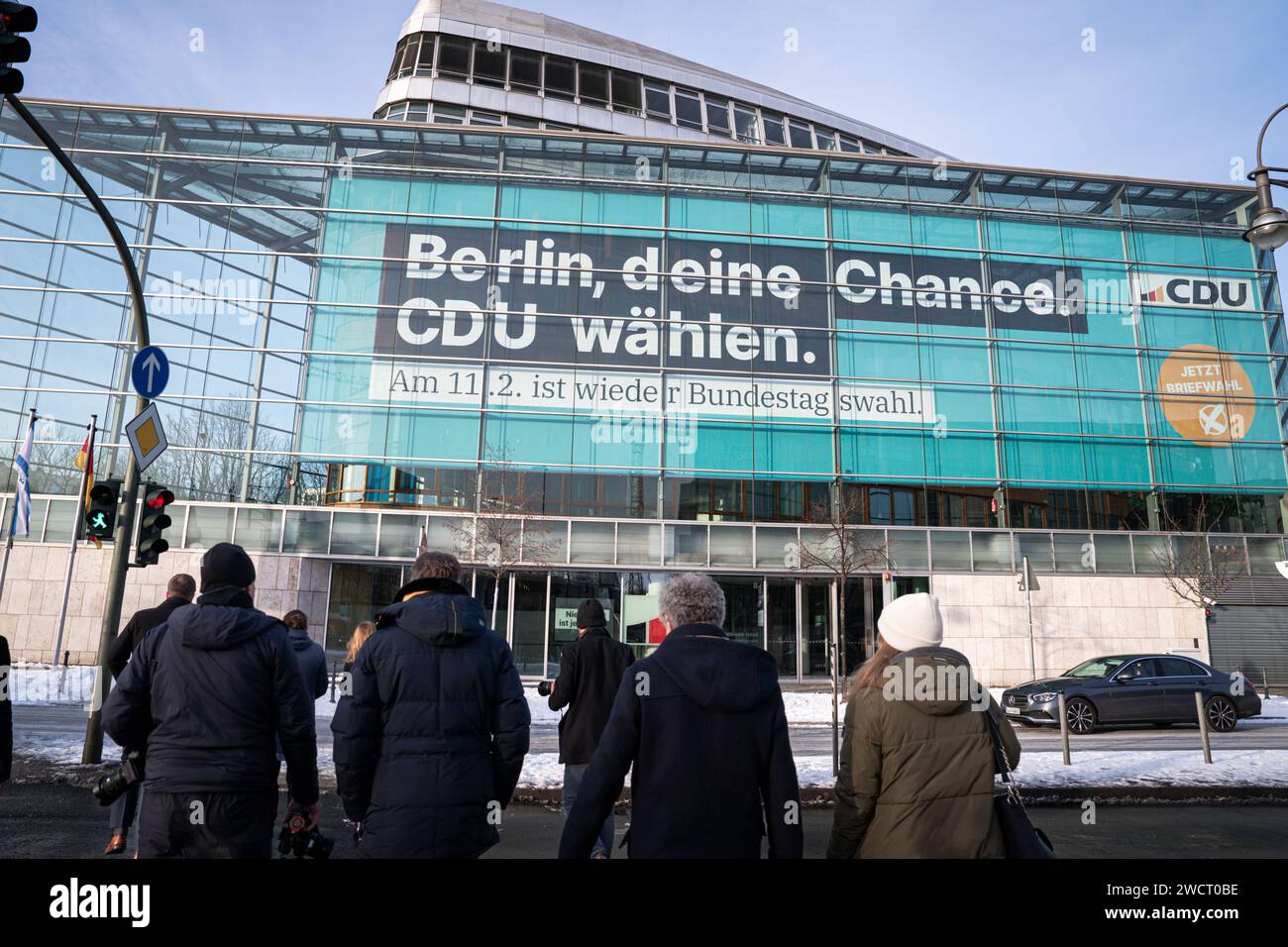 Neue CDU Fassade des Konrad-Adenauer-Hauses zur Wiederholung der ...