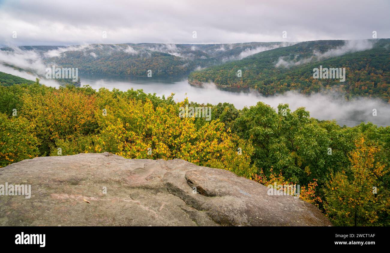 Allegheny National Forest Overlook of the Allegheny River in ...