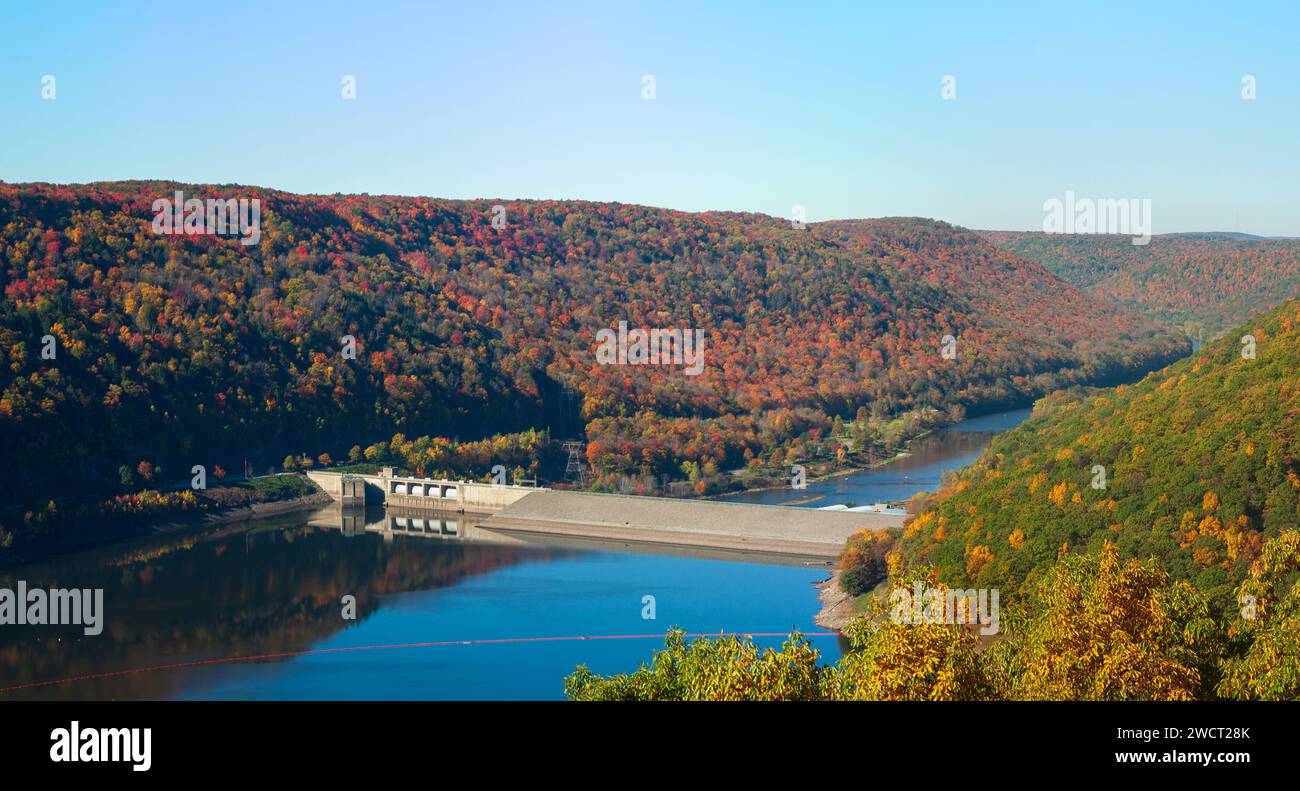 Kinzua Dam at Allegheny National Forest in Pennsylvania, USA Stock ...