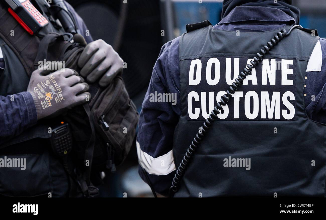 Vlissingen port police hi-res stock photography and images - Alamy