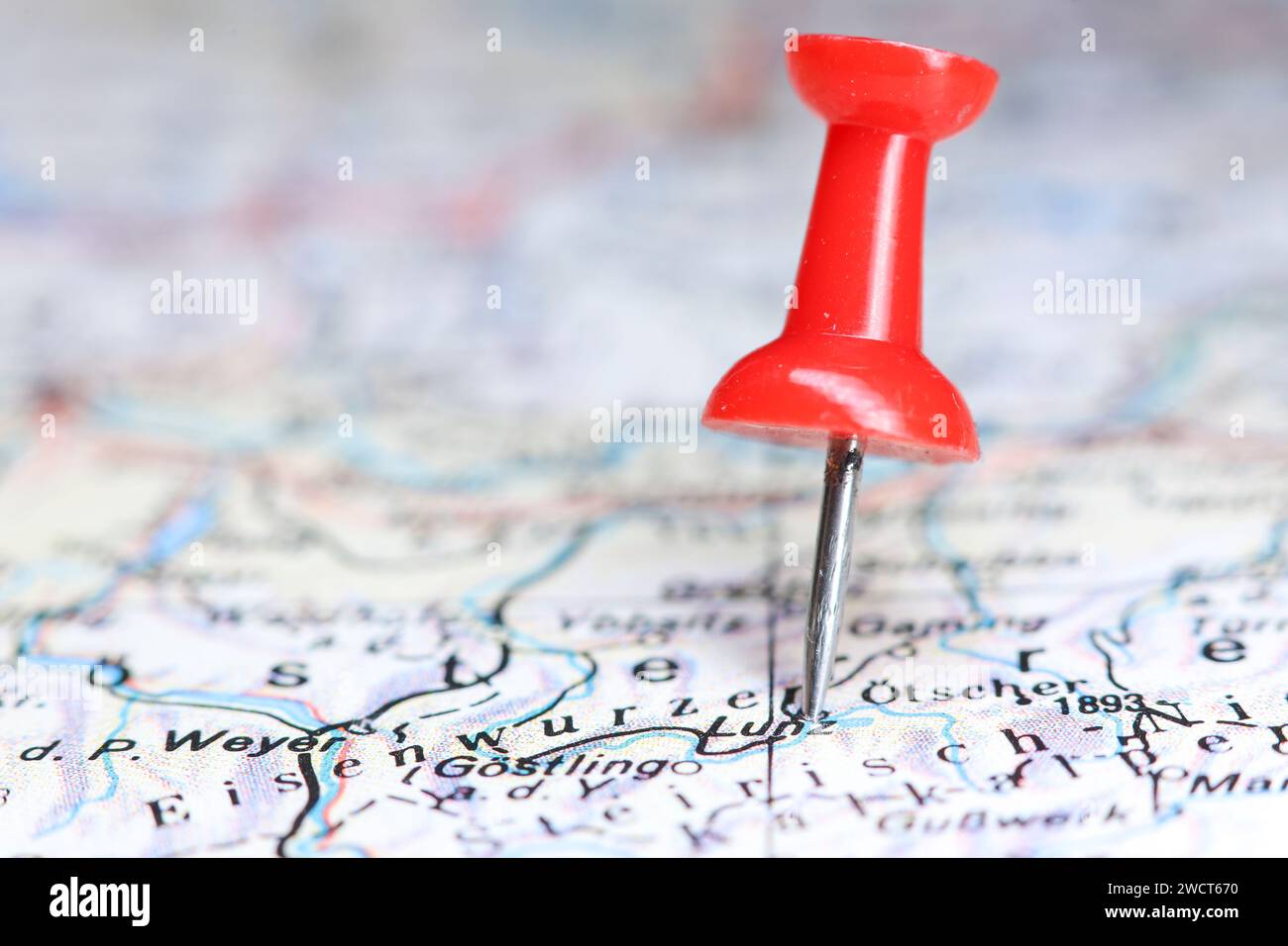 Lunz, Austria pin on map Stock Photo - Alamy