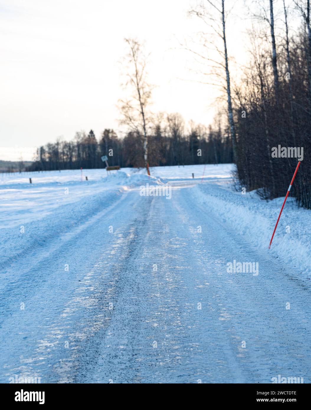 Road covered in ice and gravel hi-res stock photography and images - Alamy
