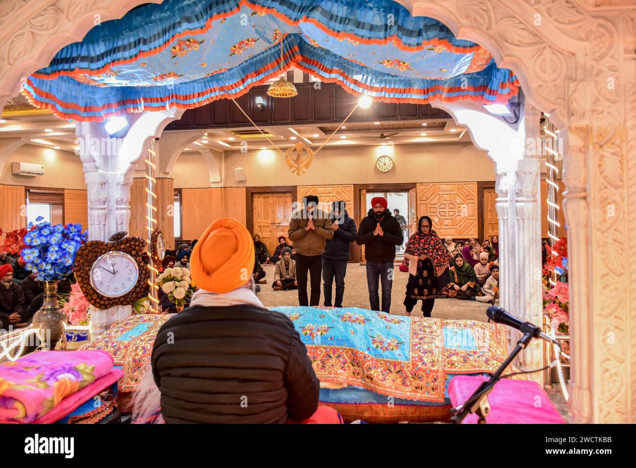 Srinagar, India. 17th Jan, 2024. Sikh devotees pray on the occasion of the 357th birth ...