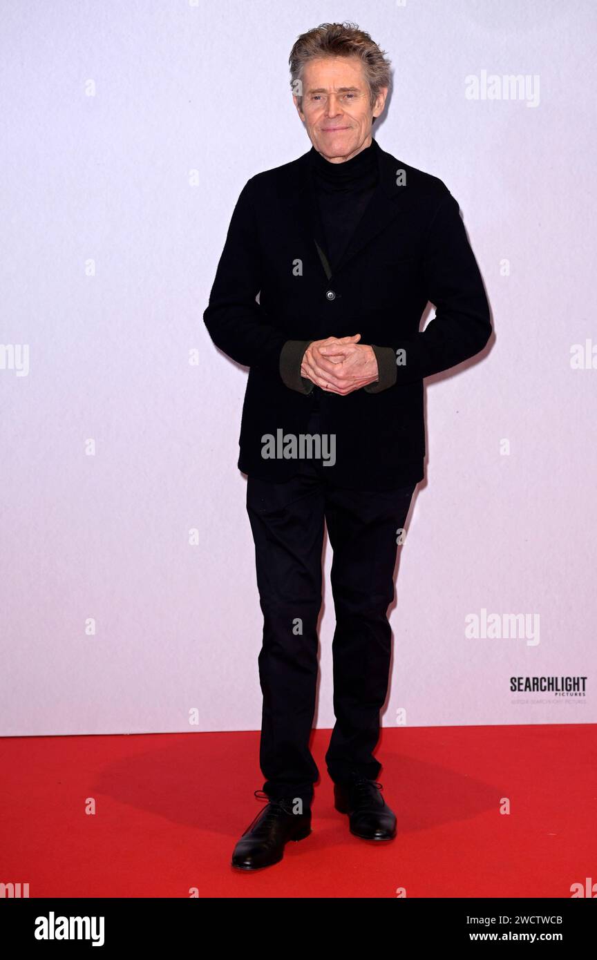 Poor things willem dafoe hi-res stock photography and images - Alamy