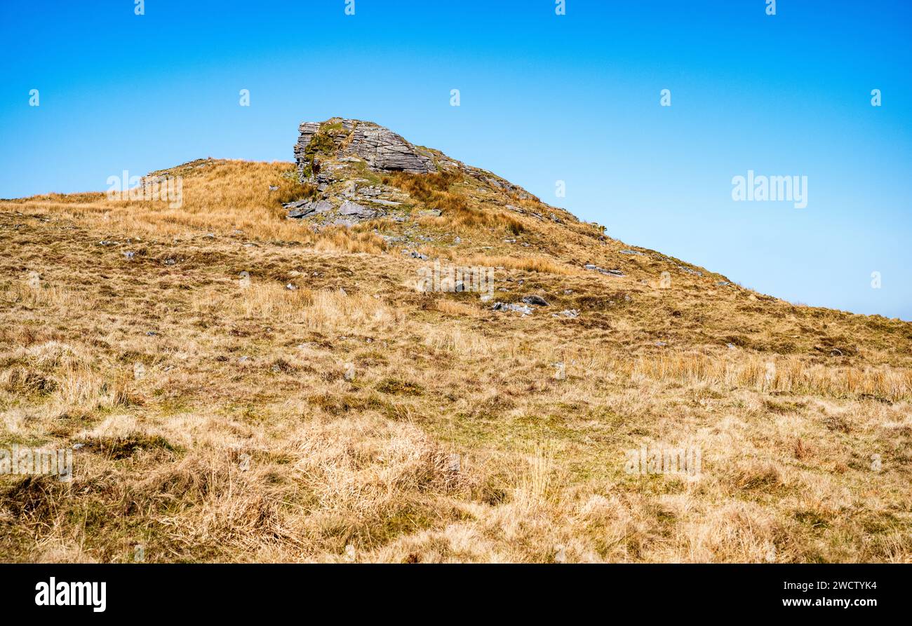 Lower Dunna Goat is a small granite outcrop on the slope of Great Links ...